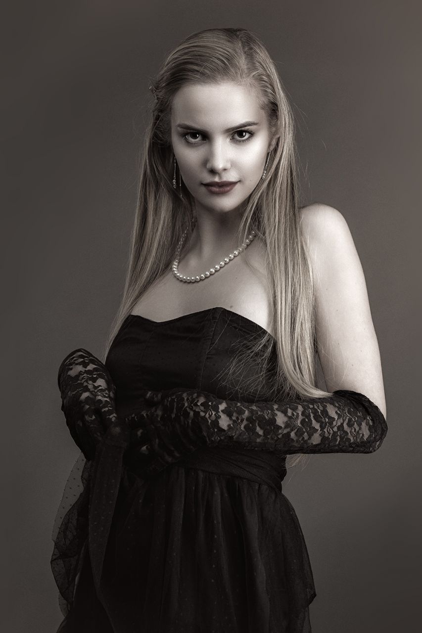 MyModel - Portfolio van model Persephone uit Den Haag, Zuid-Holland