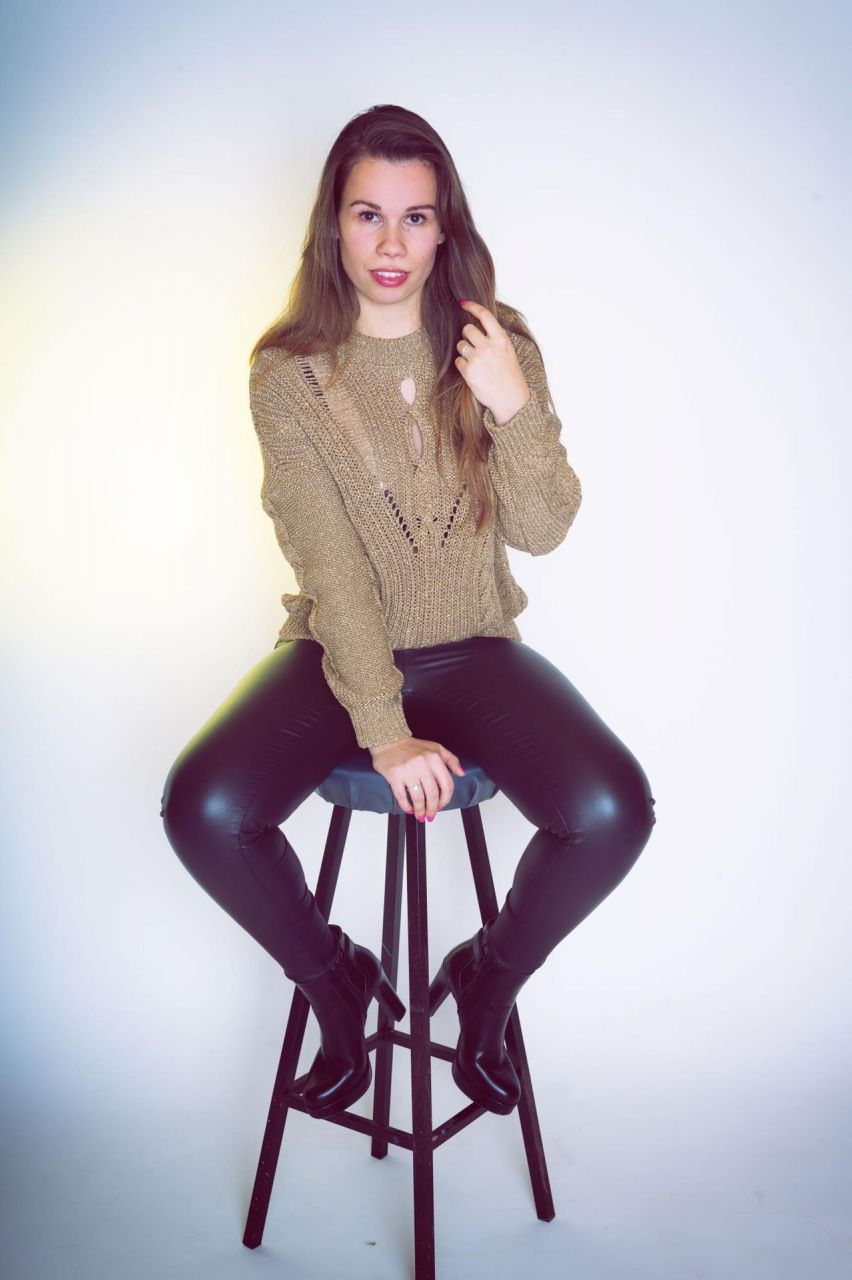 MyModel - Portfolio van model Julie uit Dendermonde, Oost-Vlaanderen