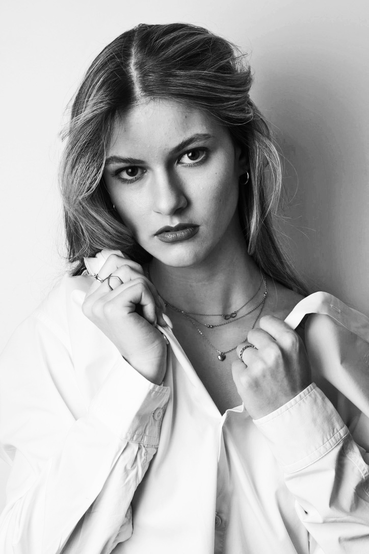 MyModel - Portfolio van model Liza-Roos Verbeeck uit Heist-op-den-berg ...